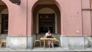 How to Move Your WFH Space Outdoors This Summer - Draper and Kramer, Incorporated